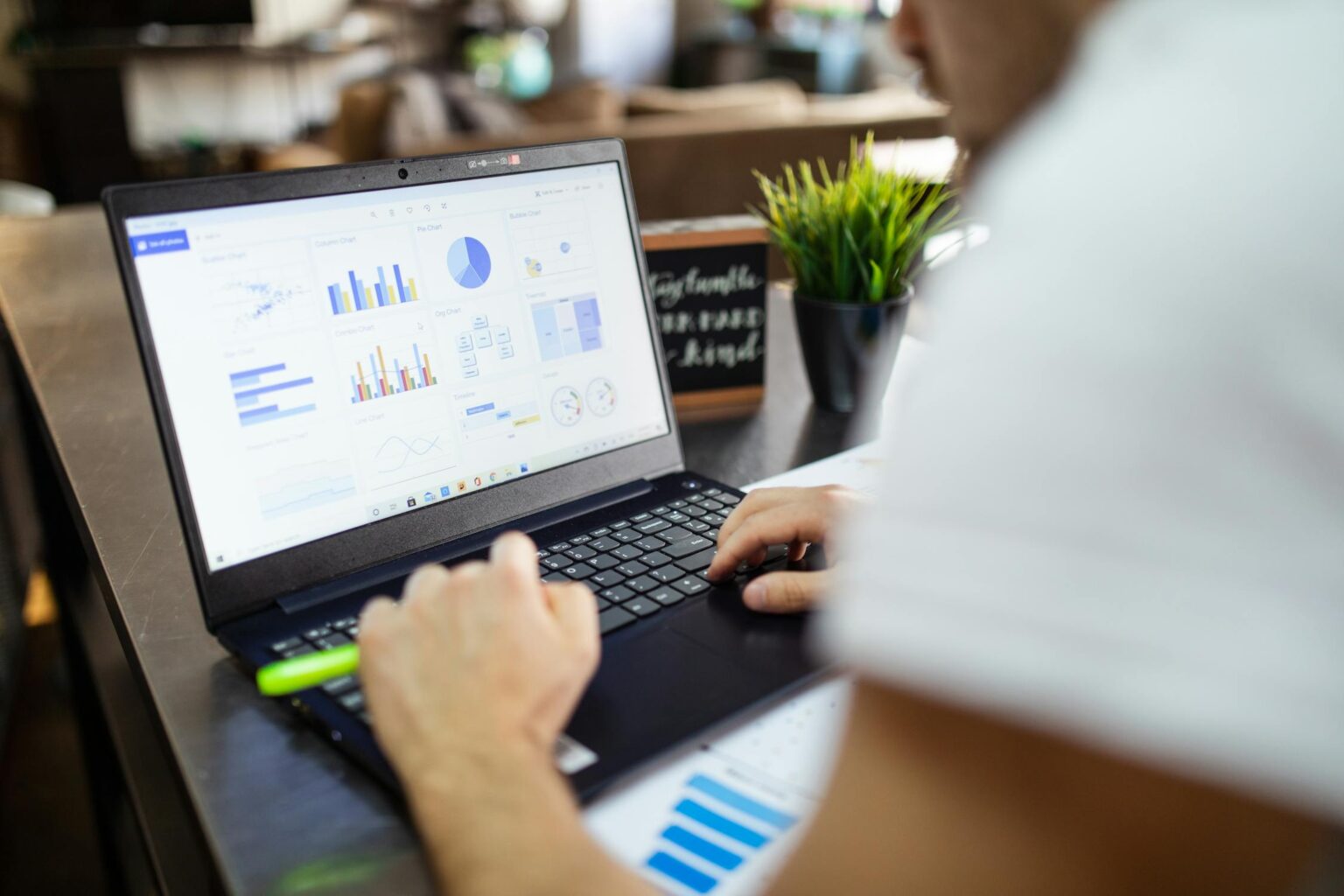Simplifying Automated Follow-Up Using CRM Tools - Nurture Machines